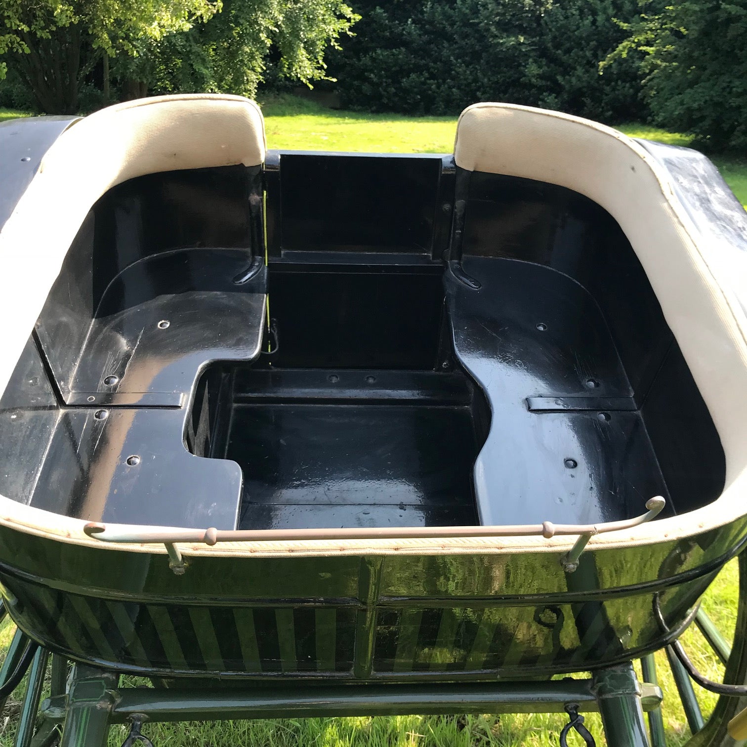 Victorian Governess Cart – Hobson May Collection